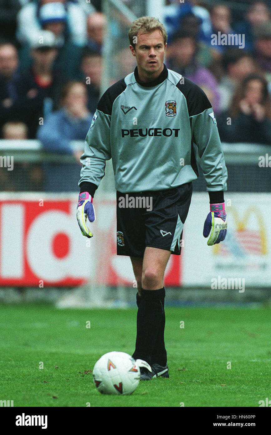 JONATHAN GOULD COVENTRY CITY FC 26 October 1993 Stock Photo - Alamy