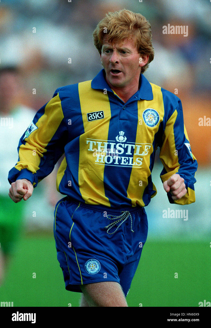 GORDON STRACHAN LEEDS UNITED FC 27 July 1993 Stock Photo - Alamy GORDON STRACHAN LEEDS UNITED FC 27 July 1993 Stock Photo - Alamy
