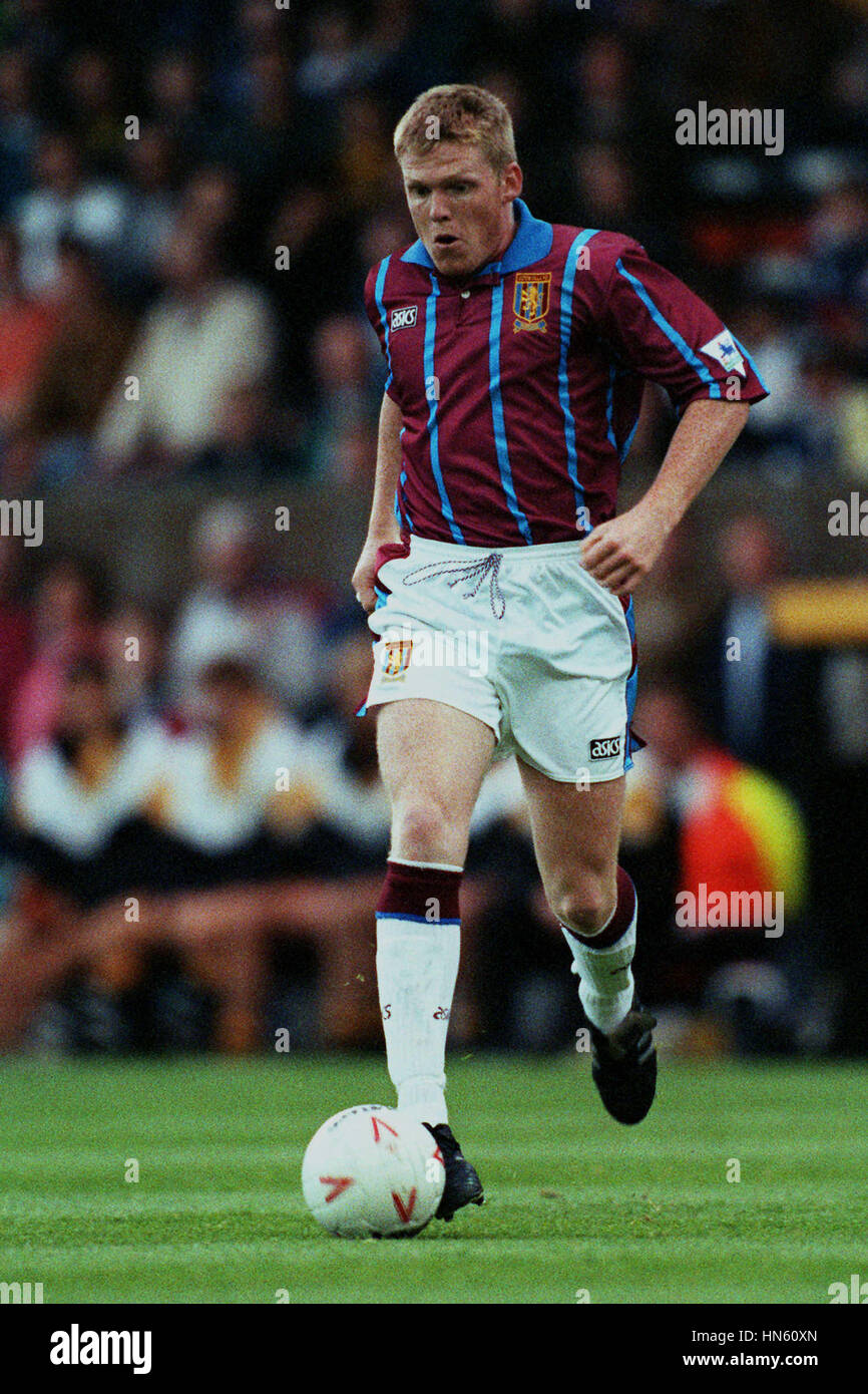GRAHAM FENTON ASTON VILLA FC 04 November 1993 Stock Photo - Alamy