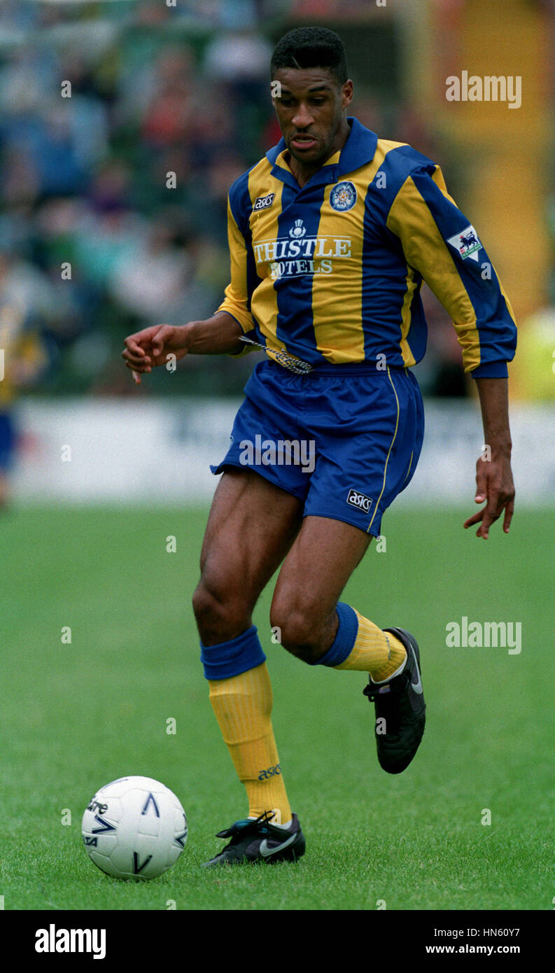 BRIAN DEANE LEEDS UNITED FC 02 August 1993 Stock Photo - Alamy