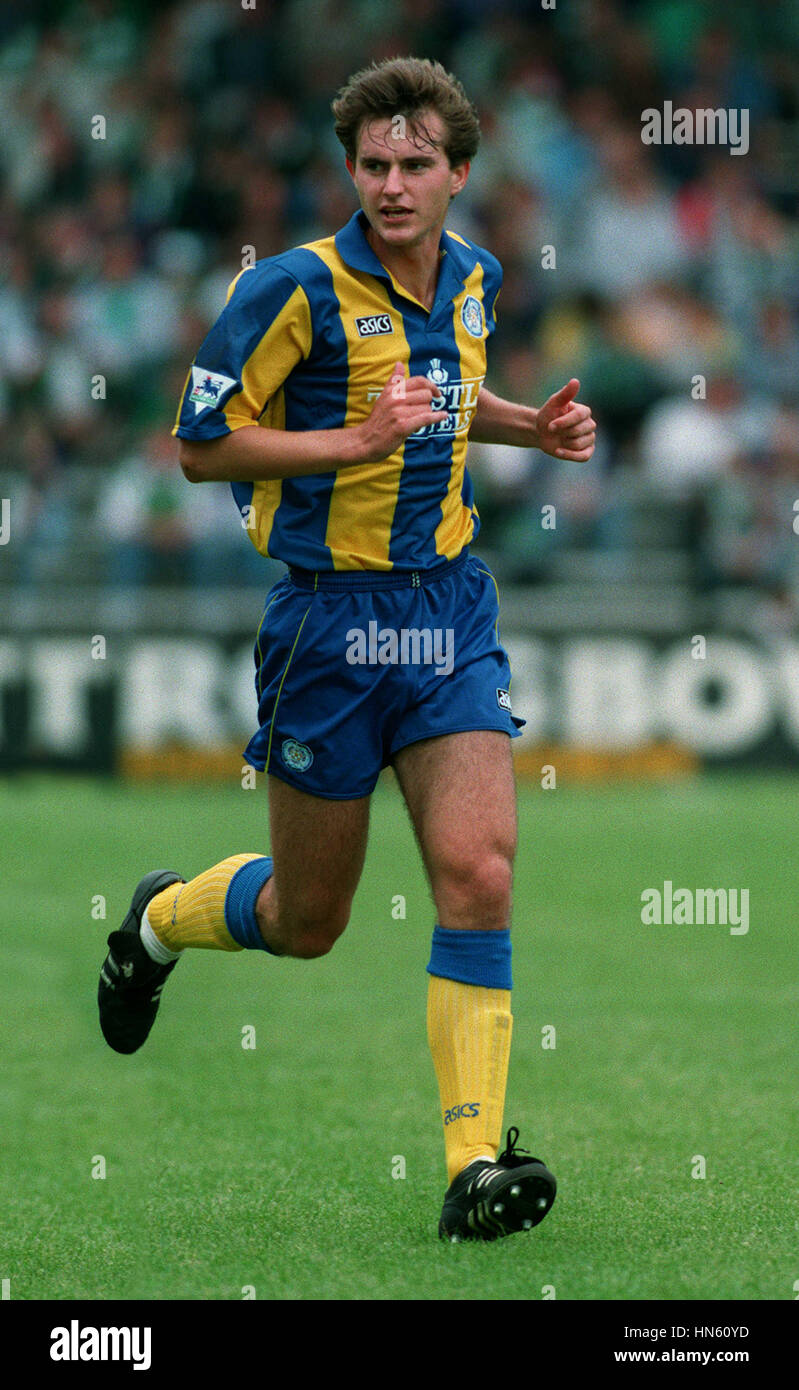 DAVID WETHERALL LEEDS UNITED FC 02 August 1993 Stock Photo - Alamy