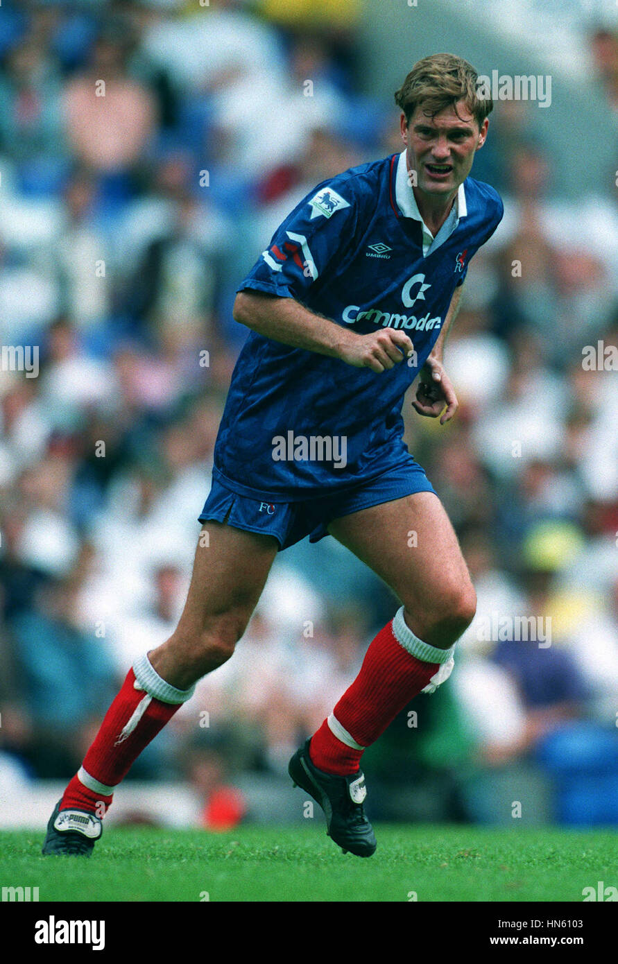 GLENN HODDLE CHELSEA FC PLAYER MANAGER 05 August 1993 Stock Photo - Alamy