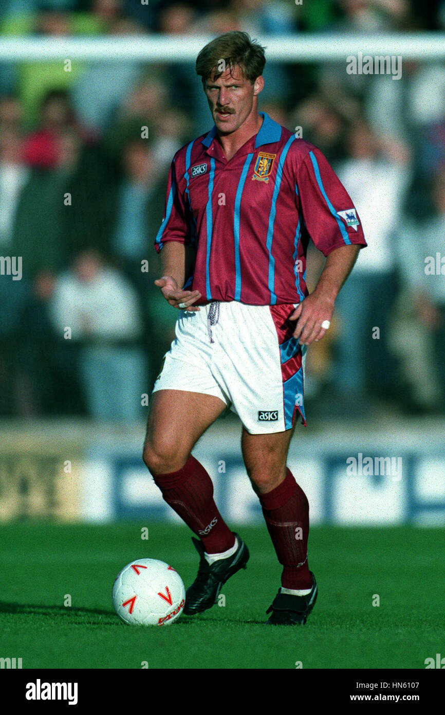Shaun teale aston villa hi-res stock photography and images - Alamy