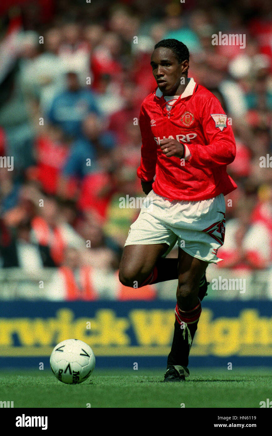 PAUL INCE MANCHESTER UNITED FC 11 August 1993 Stock Photo - Alamy