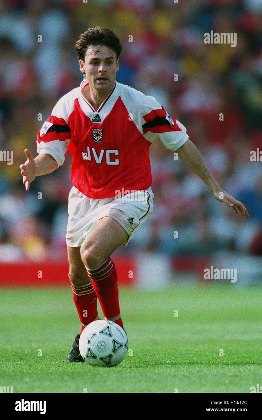 ANDERS LIMPAR ARSENAL FC 24 August 1993 Stock Photo - Alamy