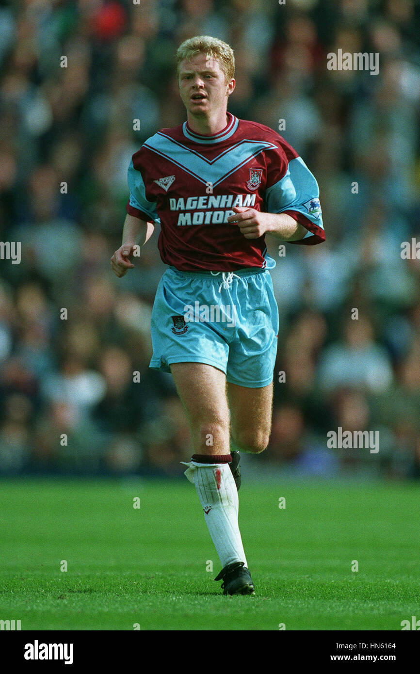 DAVID BURROWS WEST HAM UNITED FC 29 September 1993 Stock Photo - Alamy