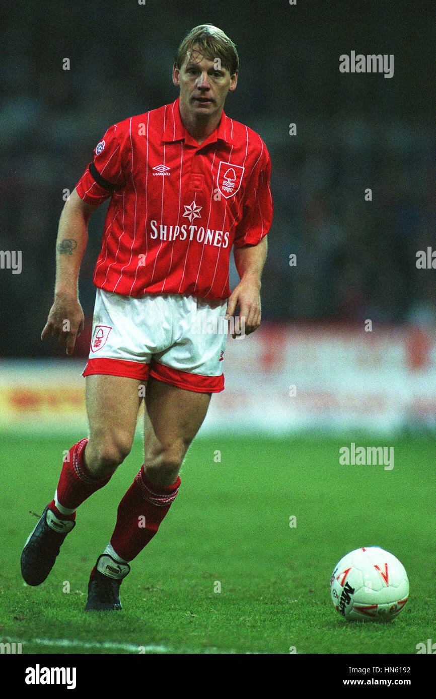 STUART PEARCE NOTTINGHAM FOREST FC 01 November 1993 Stock Photo - Alamy
