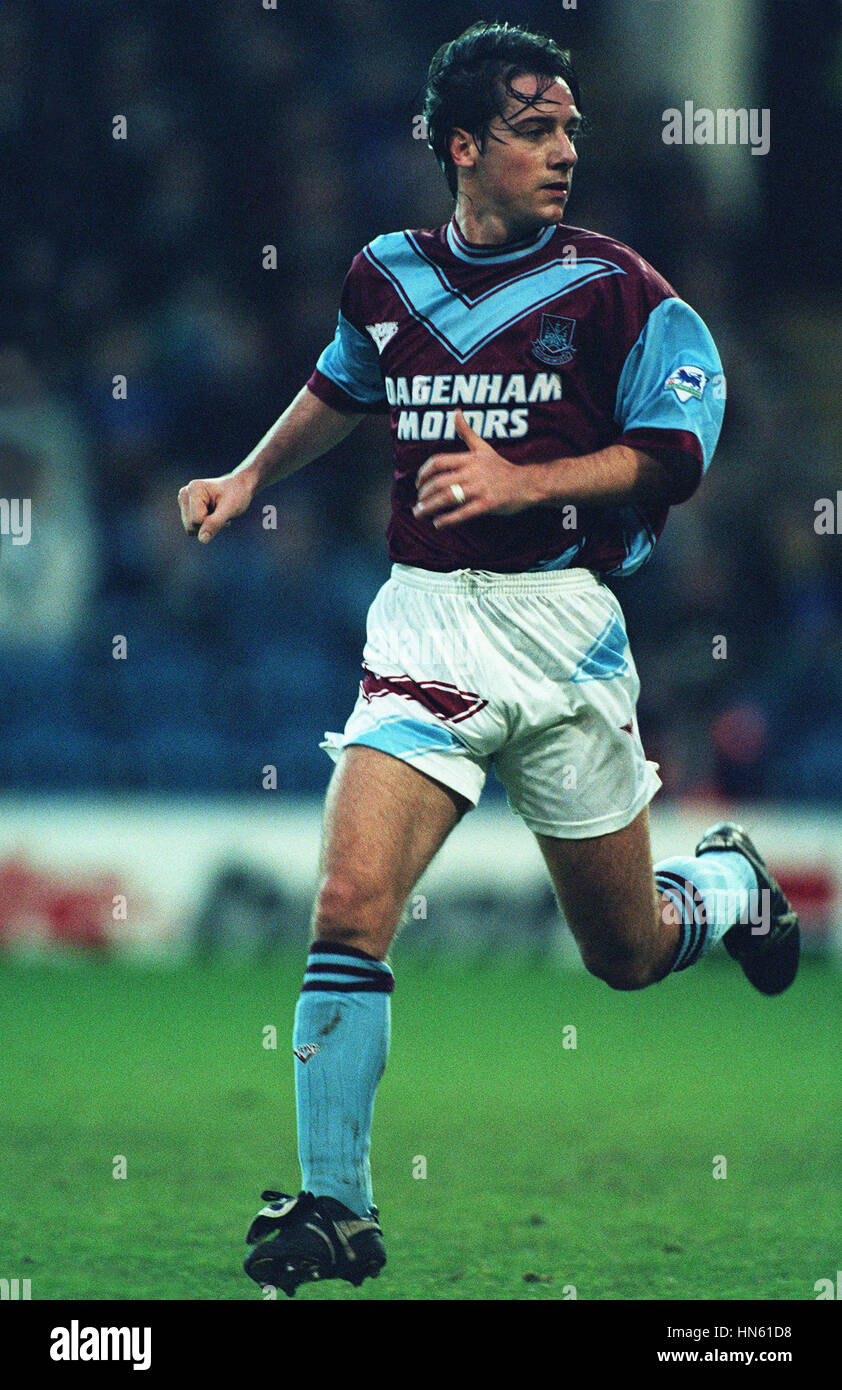IAN BISHOP WEST HAM UNITED FC 20 December 1993 Stock Photo - Alamy