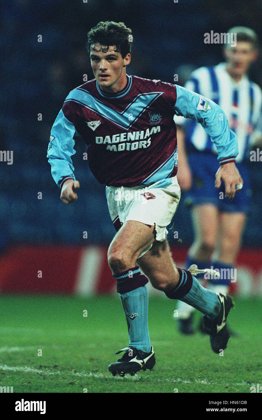 MICHAEL MARSH WEST HAM UNITED FC 20 December 1993 Stock Photo - Alamy
