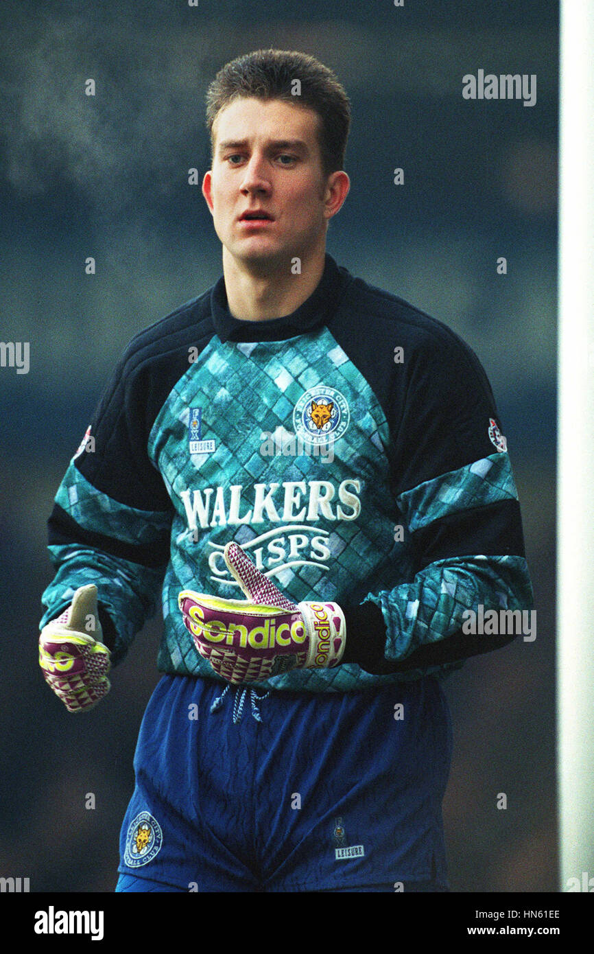 GAVIN WARD LEICESTER CITY FC 29 December 1993 Stock Photo - Alamy