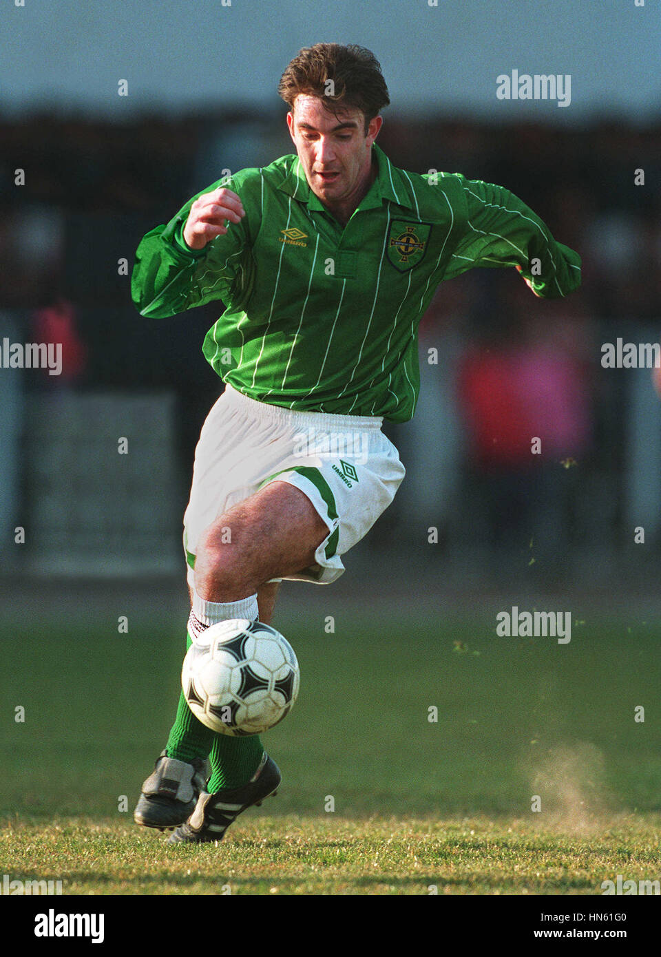 PHILIP GRAY NORTHERN IRELAND & LUTON TOWN 11 March 1993 Stock Photo - Alamy