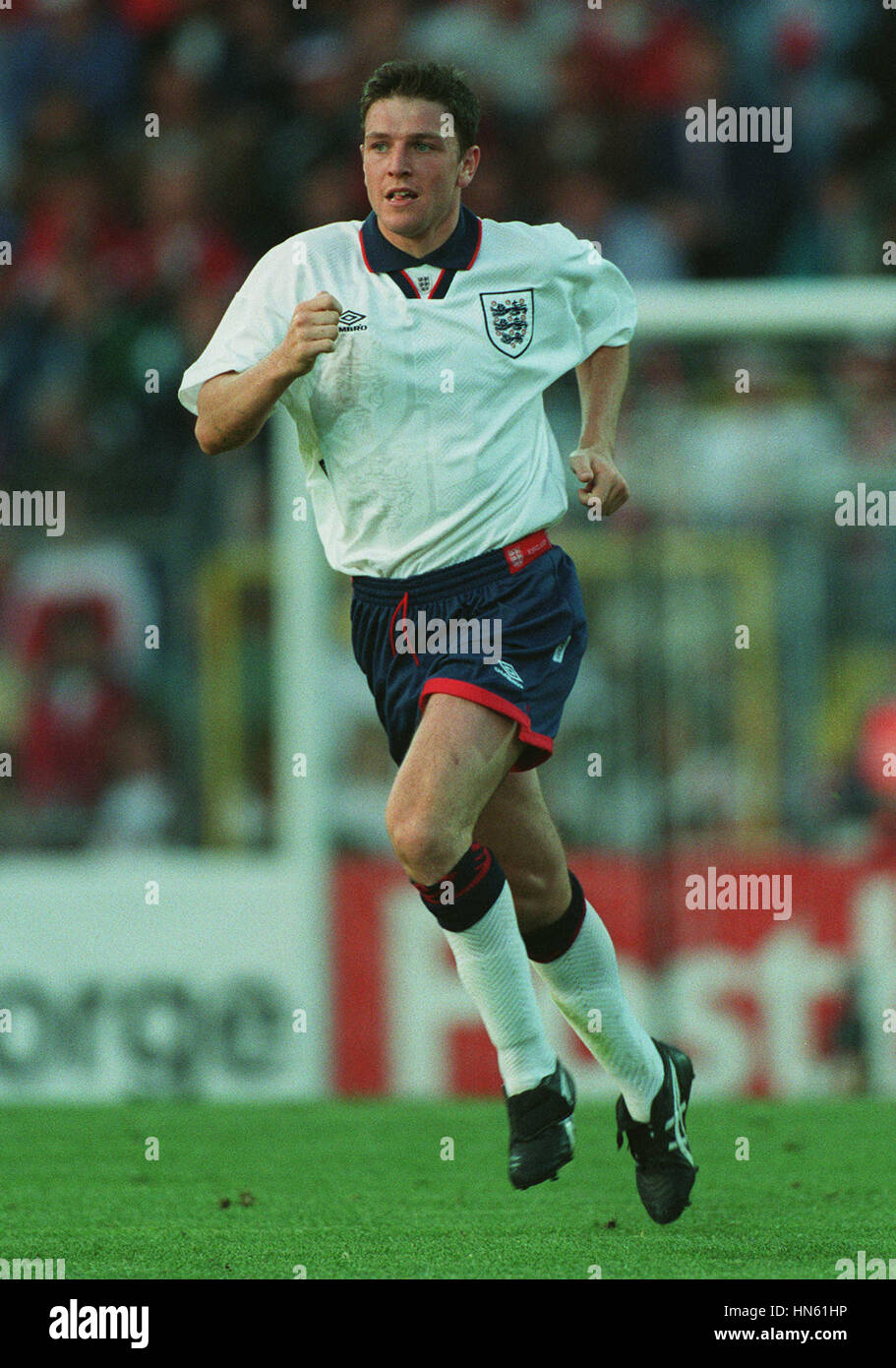 LEE SHARPE ENGLAND & MANCHESTER UTD FC 05 June 1993 Stock Photo - Alamy
