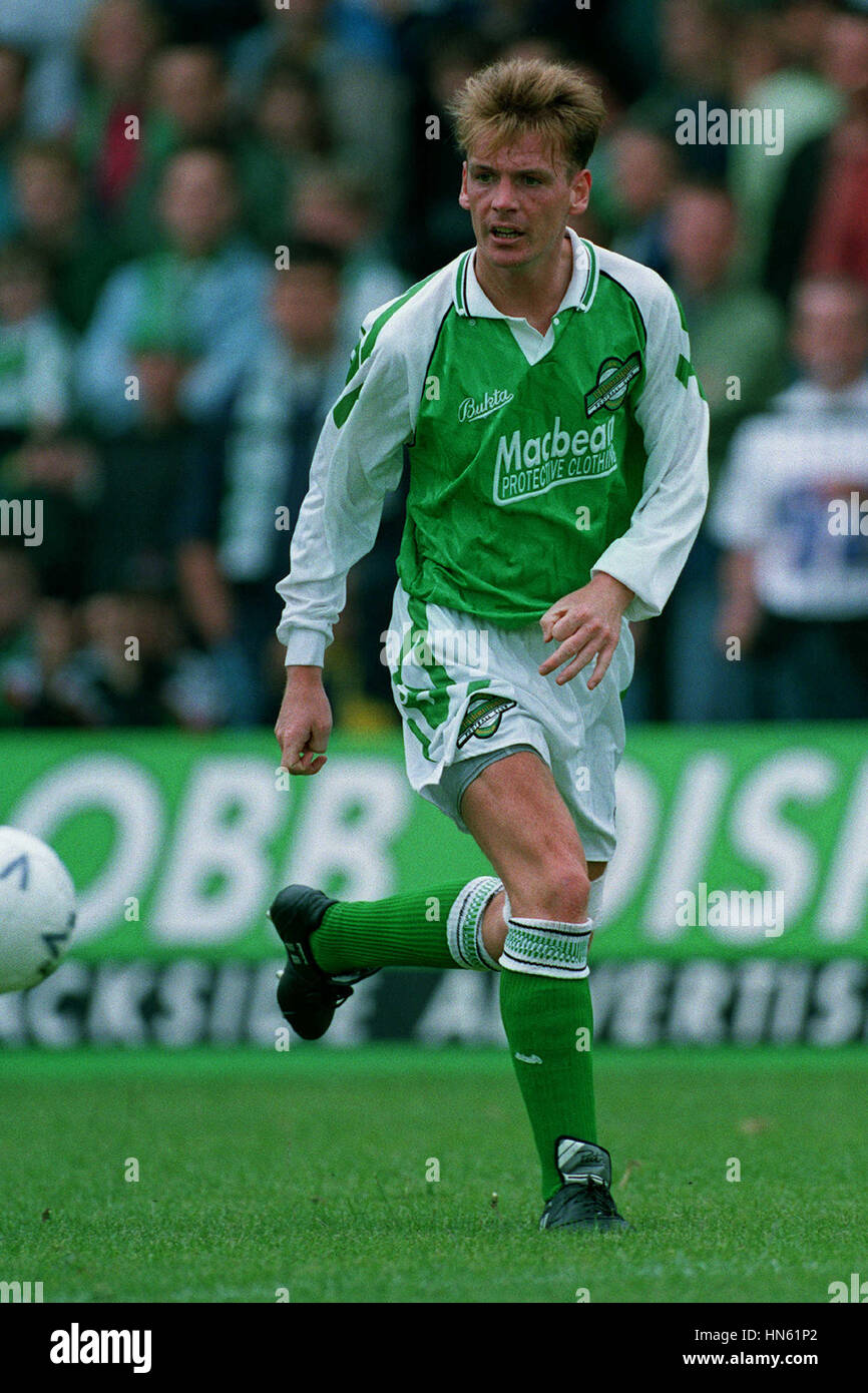 GORDON HUNTER . HIBERNIAN FC 04 August 1993 Stock Photo - Alamy