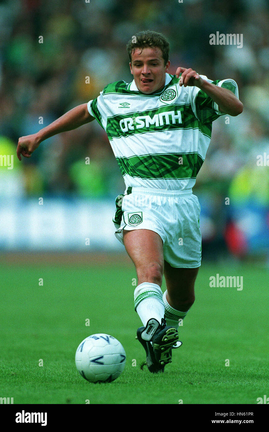 STUART SLATER GLASGOW CELTIC FC 02 August 1993 Stock Photo - Alamy