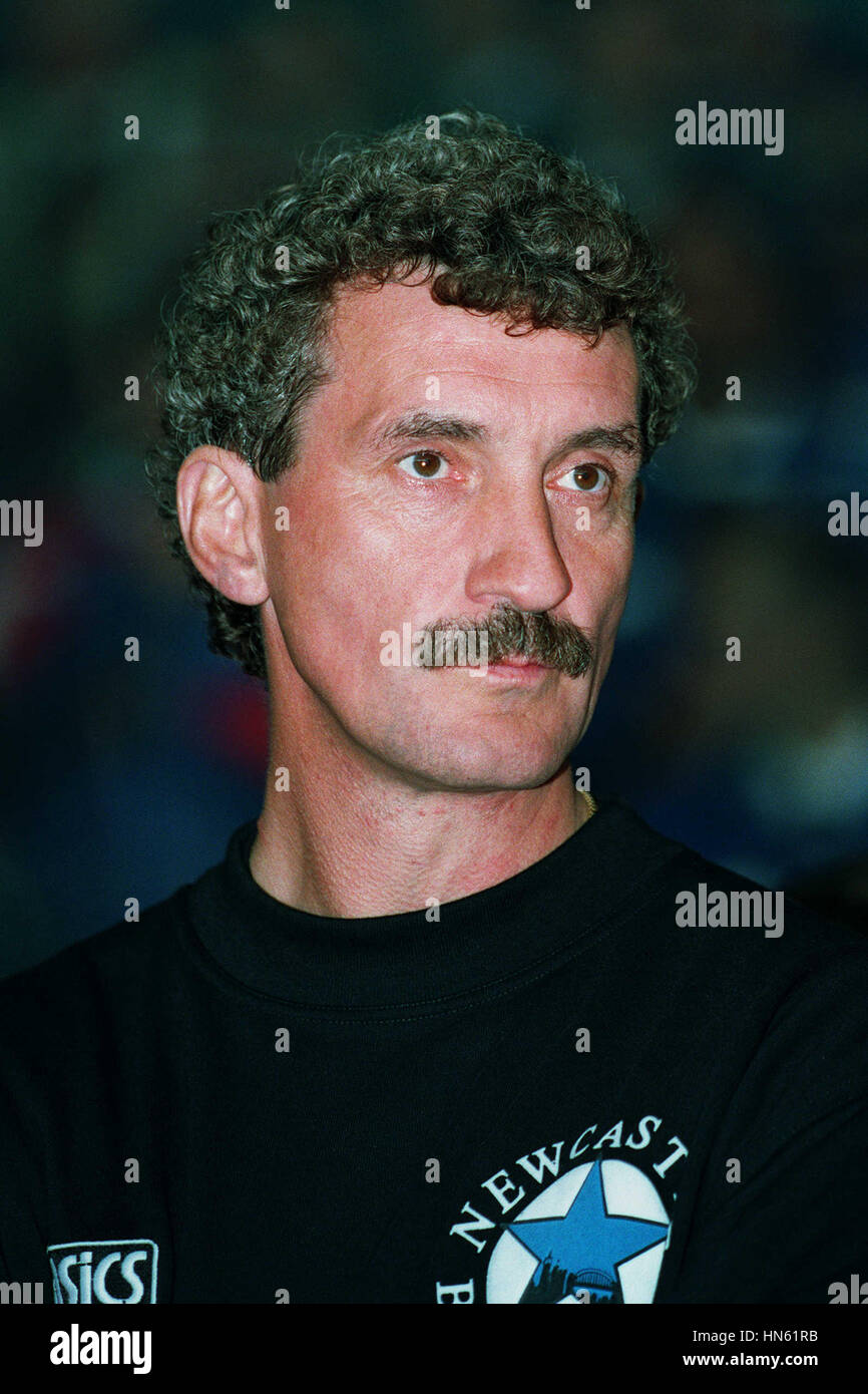 Terry Mcdermott Football High Resolution Stock Photography and Images ...