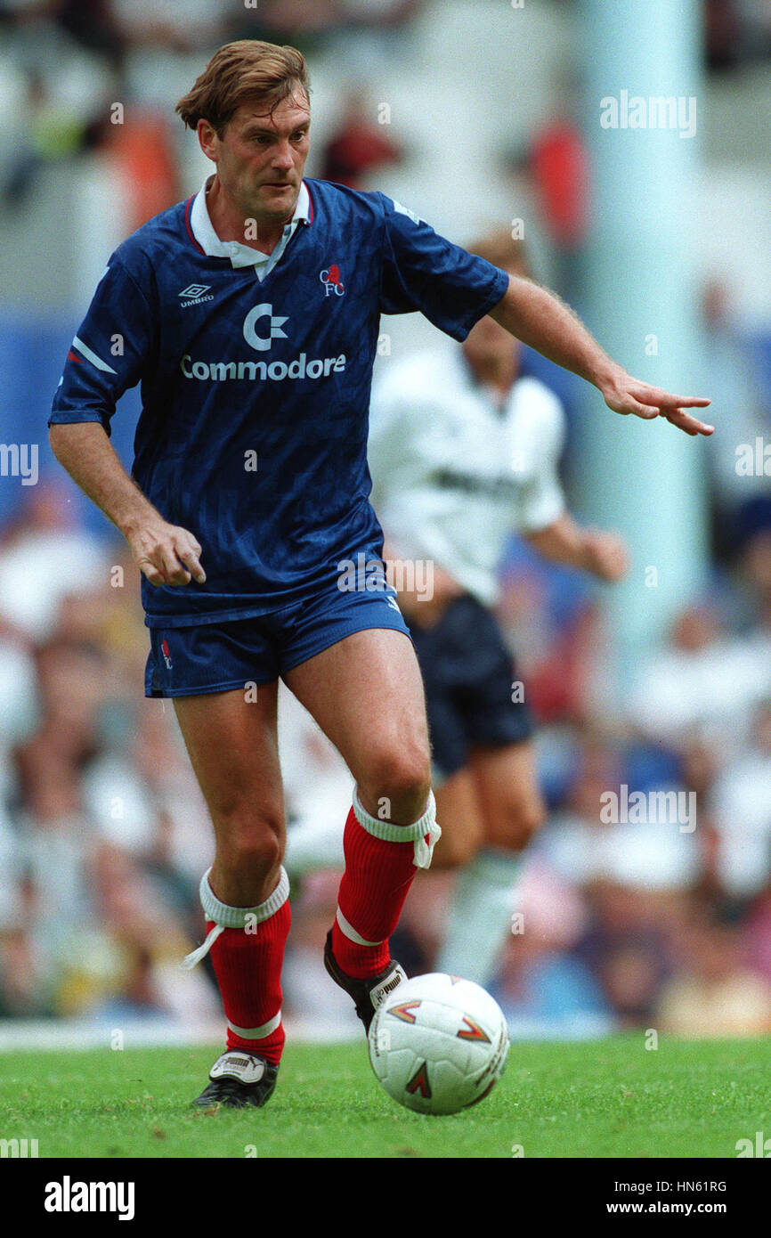 GLENN HODDLE CHELSEA FC PLAYER MANAGER 05 August 1993 Stock Photo - Alamy