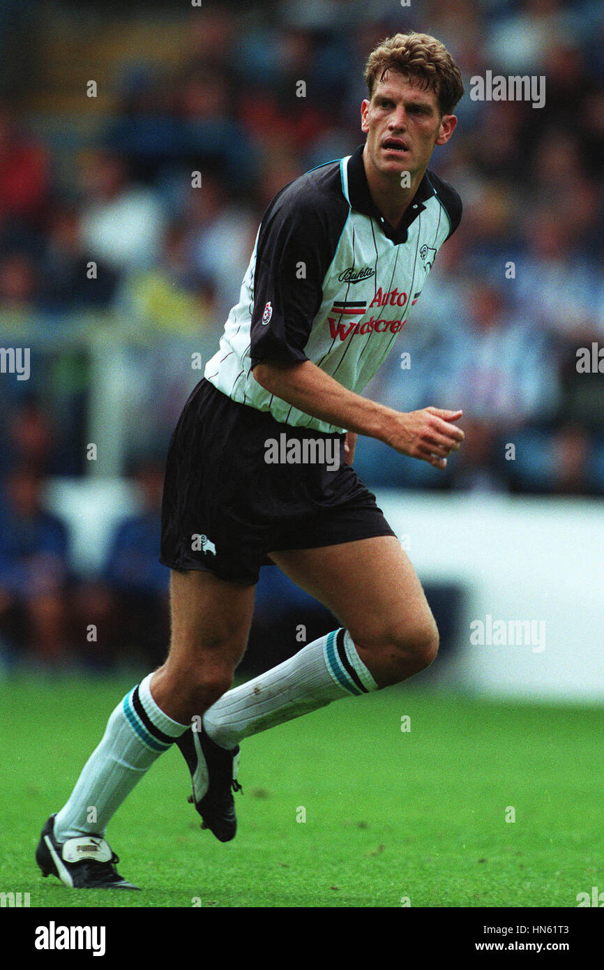 CRAIG SHORT DERBY COUNTY FC 11 August 1993 Stock Photo - Alamy