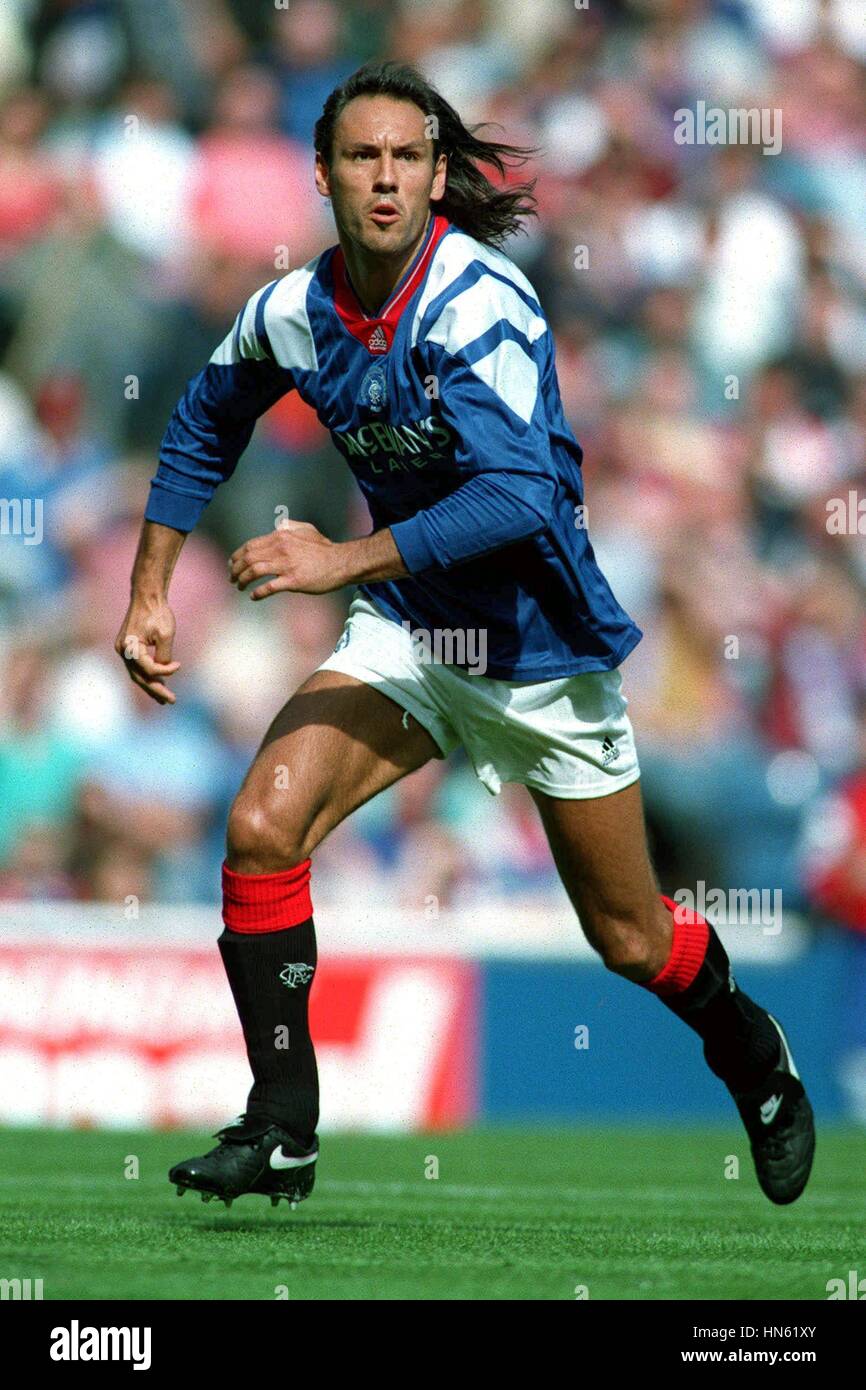 MARK HATELEY GLASGOW RANGERS FC 01 September 1993 Stock Photo - Alamy