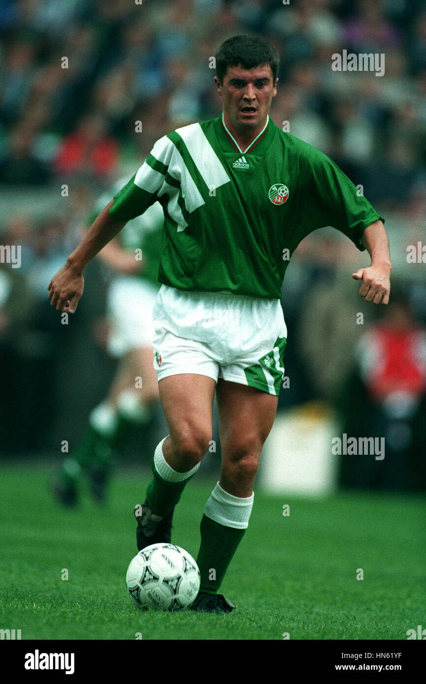 Roy keane manchester united 1993 hi-res stock photography and images ...