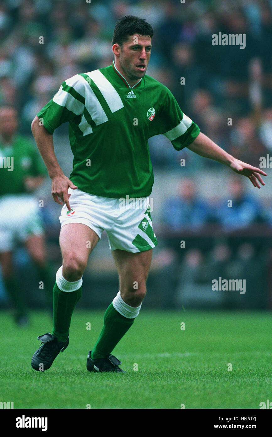 Andy townsend ireland hi-res stock photography and images - Alamy