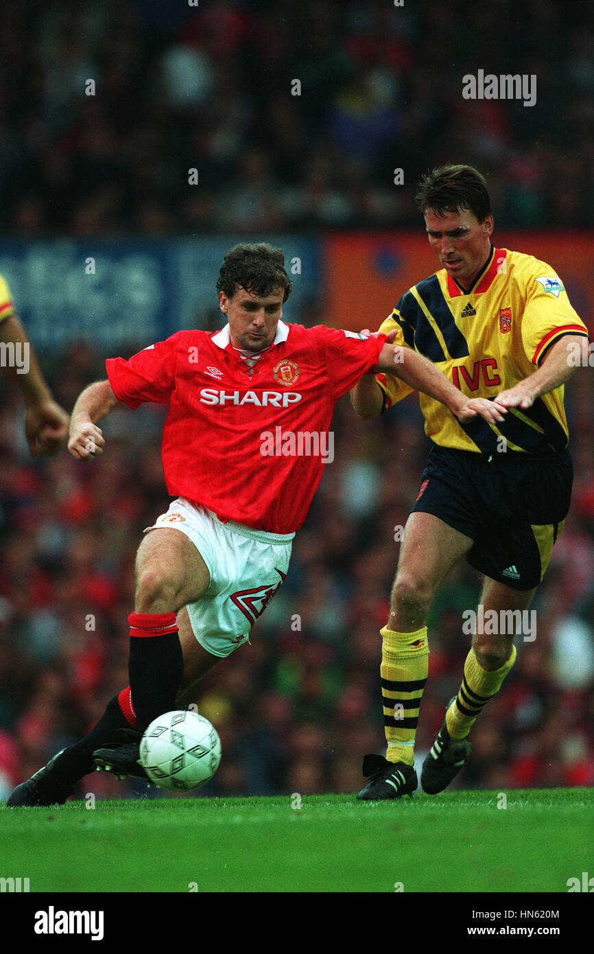 MARK HUGHES & ANDY LINIGHAN MANCHESTER UNITED FC V 20 September 1993 ...