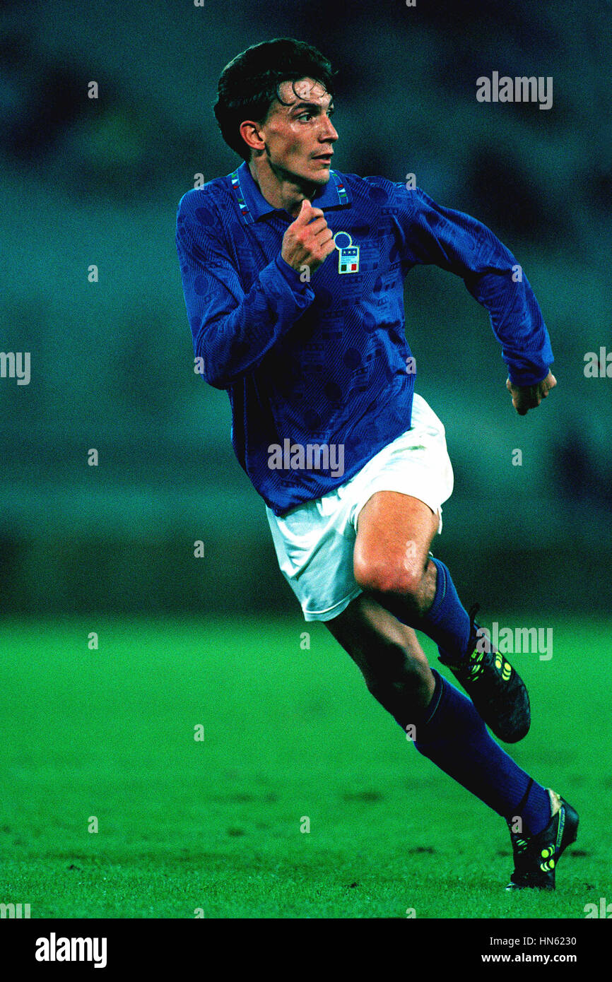 Stefano eranio hi-res stock photography and images - Alamy