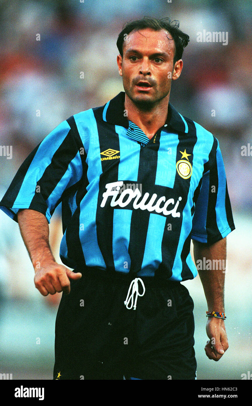 Salvatore schillaci hi-res stock photography and images - Alamy