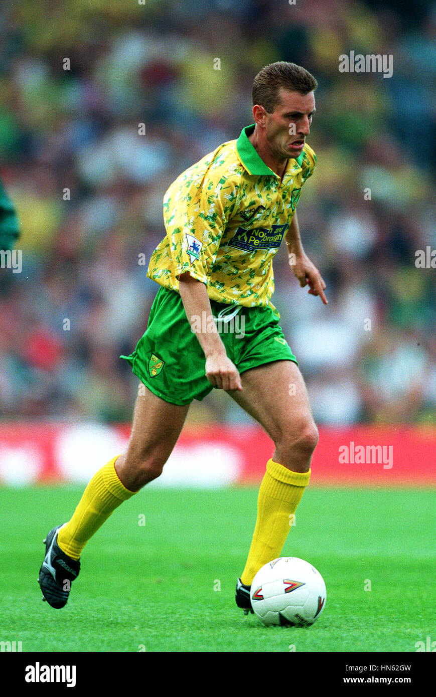 IAN CROOK NORWICH CITY FC 16 August 1993 Stock Photo - Alamy