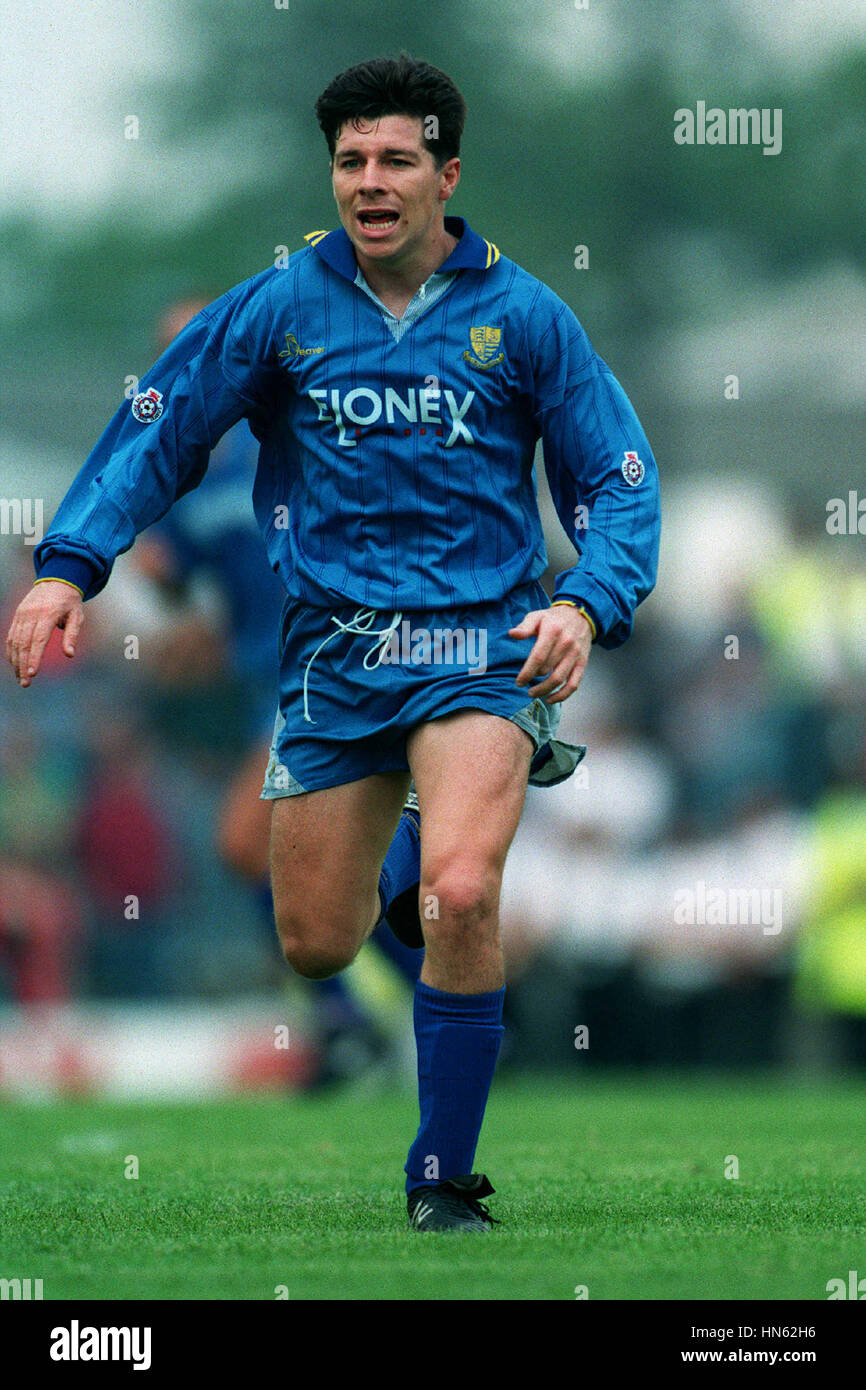 DEREK PAYNE SOUTHEND UNITED 18 August 1993 Stock Photo - Alamy