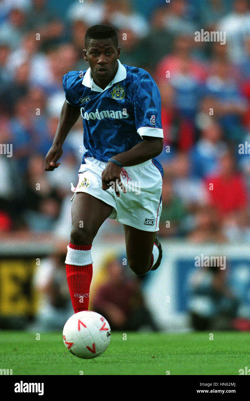 MARK BLAKE PORTSMOUTH FC 10 September 1993 Stock Photo - Alamy