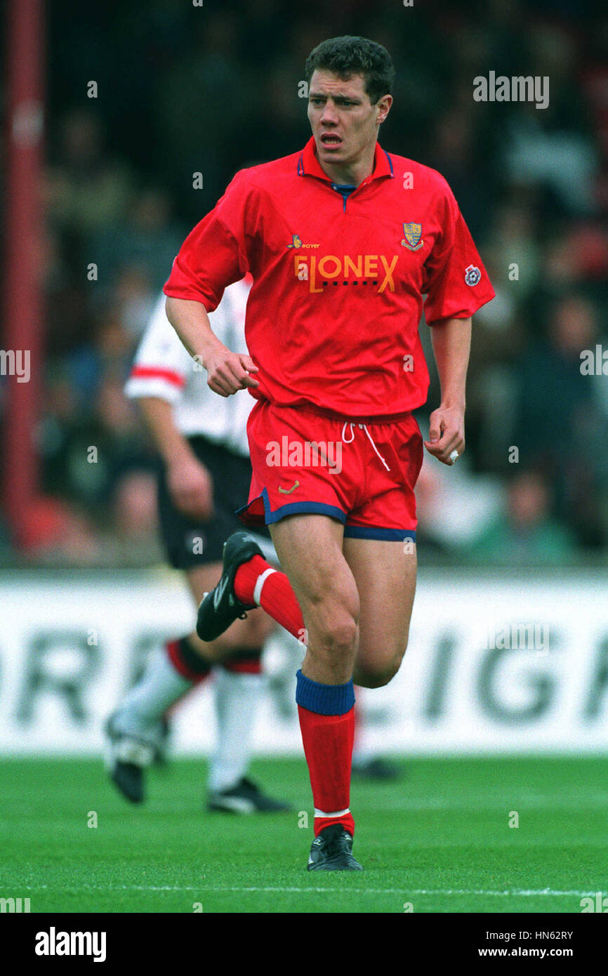BRETT ANGELL SOUTHEND UNITED FC 11 October 1993 Stock Photo - Alamy