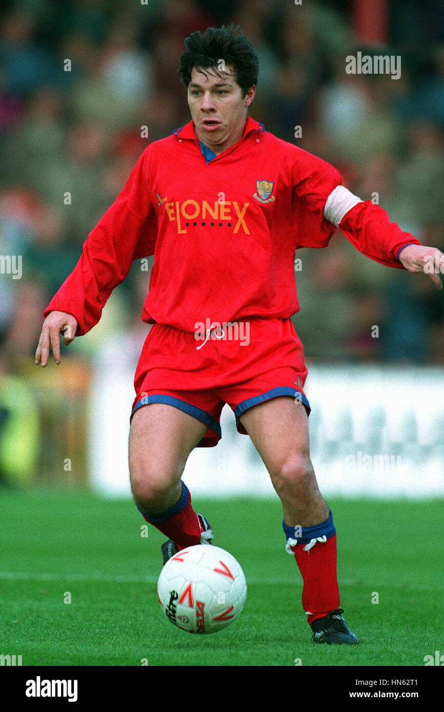 DEREK PAYNE SOUTHEND UNITED 11 October 1993 Stock Photo - Alamy
