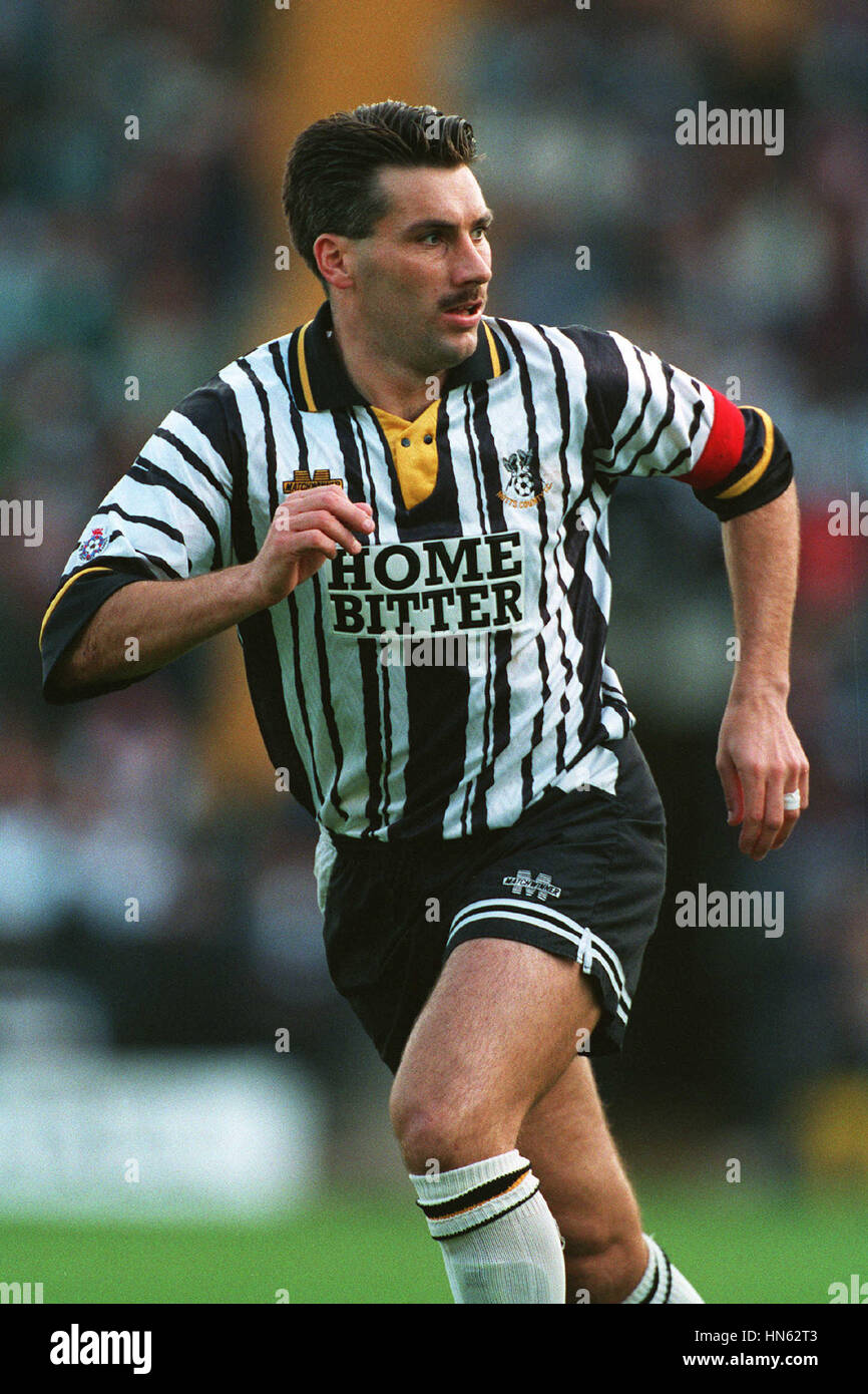 Dean thomas hi-res stock photography and images - Alamy