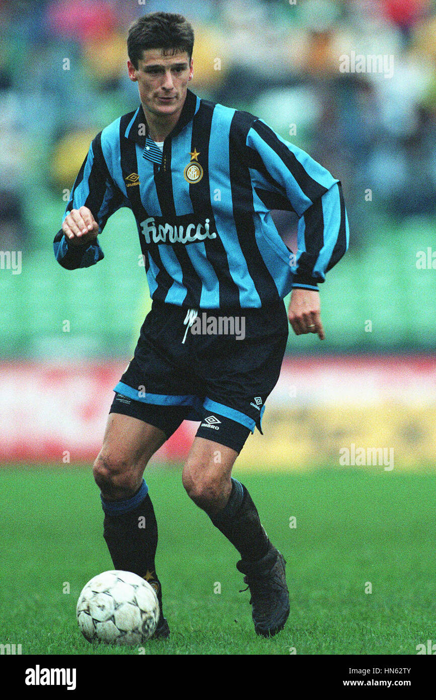 WIM JONK INTER MILAN FC 26 October 1993 Stock Photo - Alamy