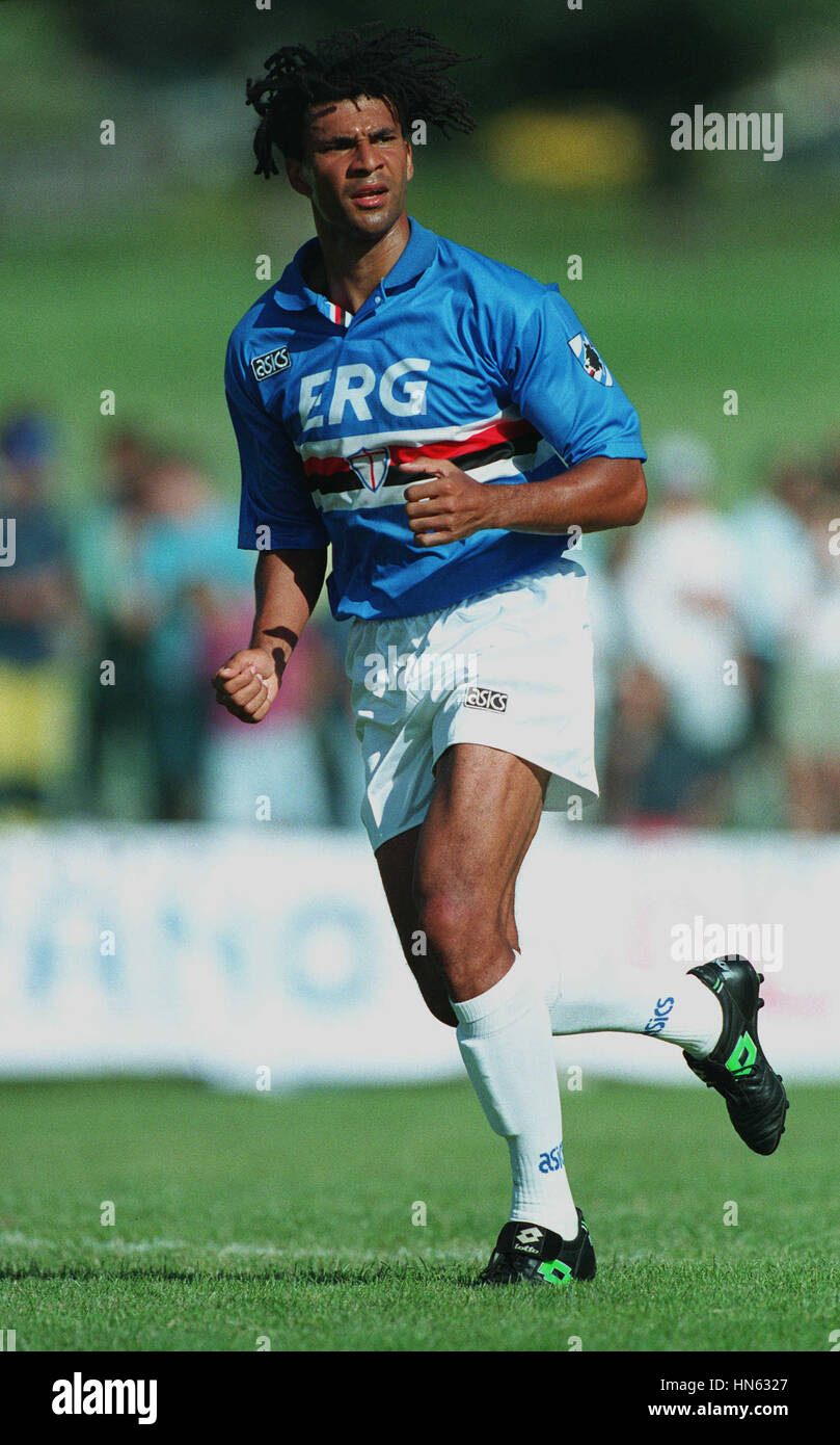 RUUD GULLIT SAMPDORIA FC 02 August 1993 Stock Photo - Alamy