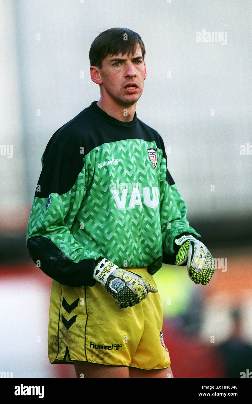 ALEC CHAMBERLAIN SUNDERLAND FC 18 October 1993 Stock Photo - Alamy