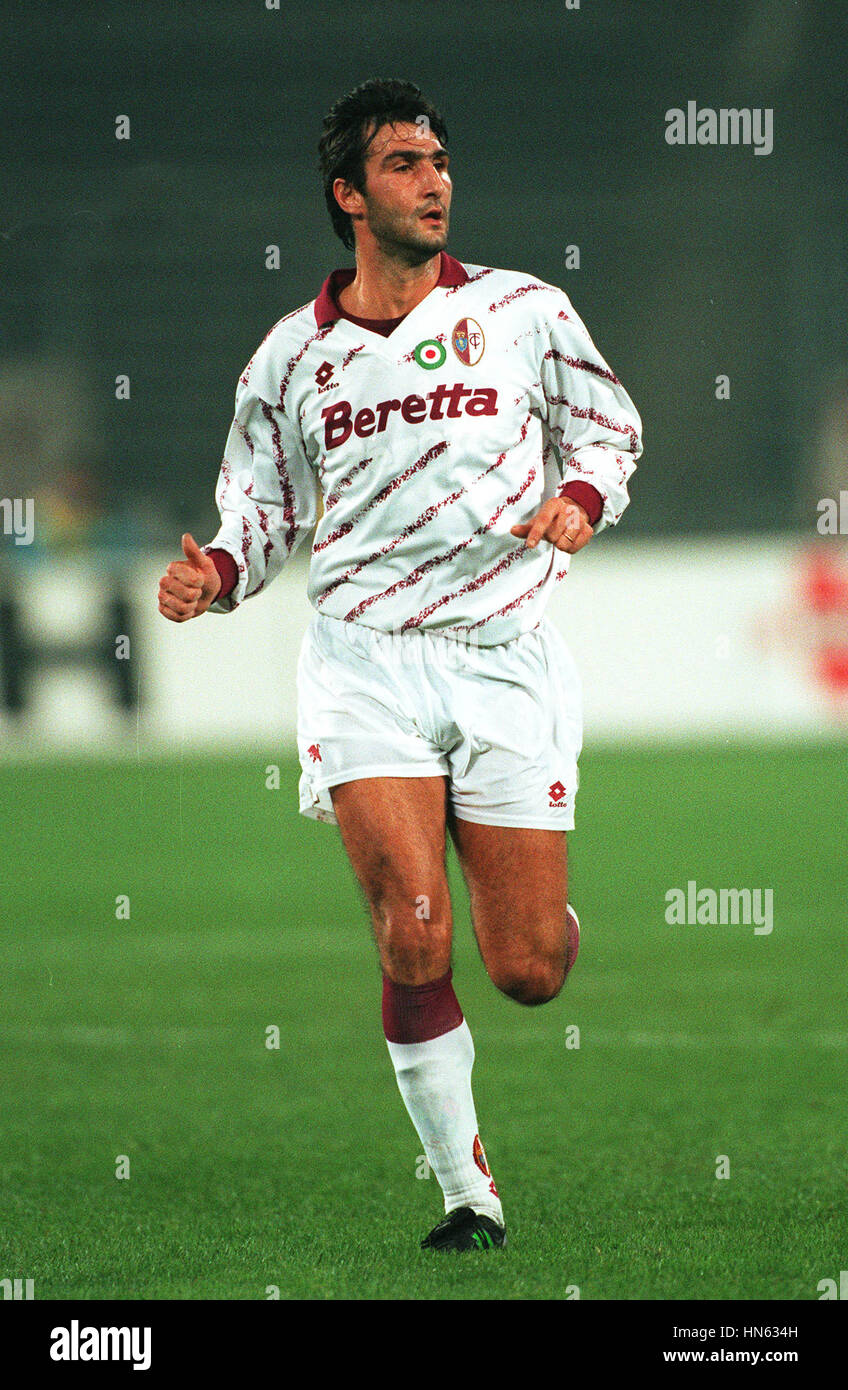 ANGELO GREGUCCI TORINO FC 27 October 1993 Stock Photo - Alamy