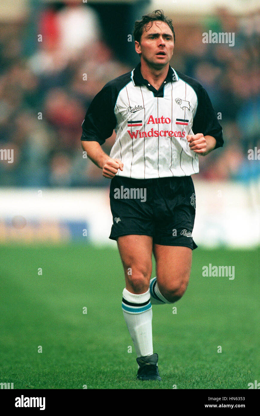 PAUL SIMPSON DERBY COUNTY FC 08 November 1993 Stock Photo - Alamy