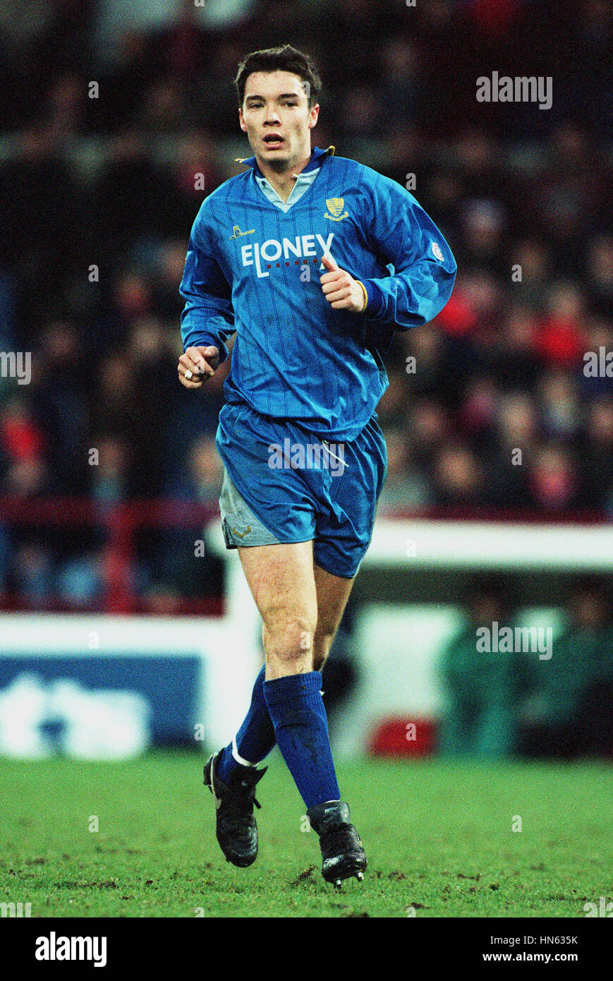 ANDY EDWARDS SOUTHEND UNITED FC 21 December 1993 Stock Photo - Alamy