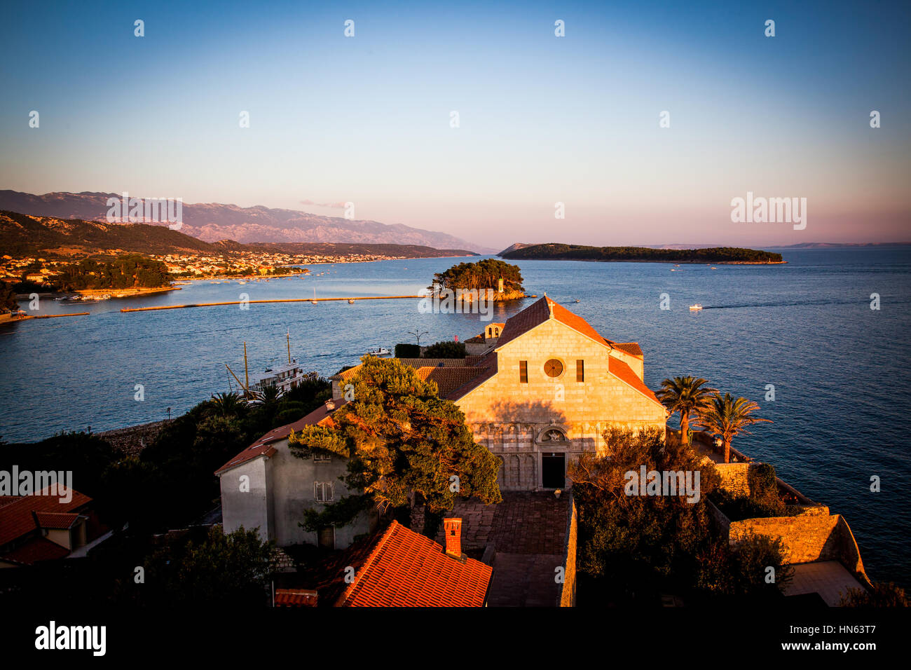 beautiful cityscape of Croatia, the island of Rab Stock Photo - Alamy