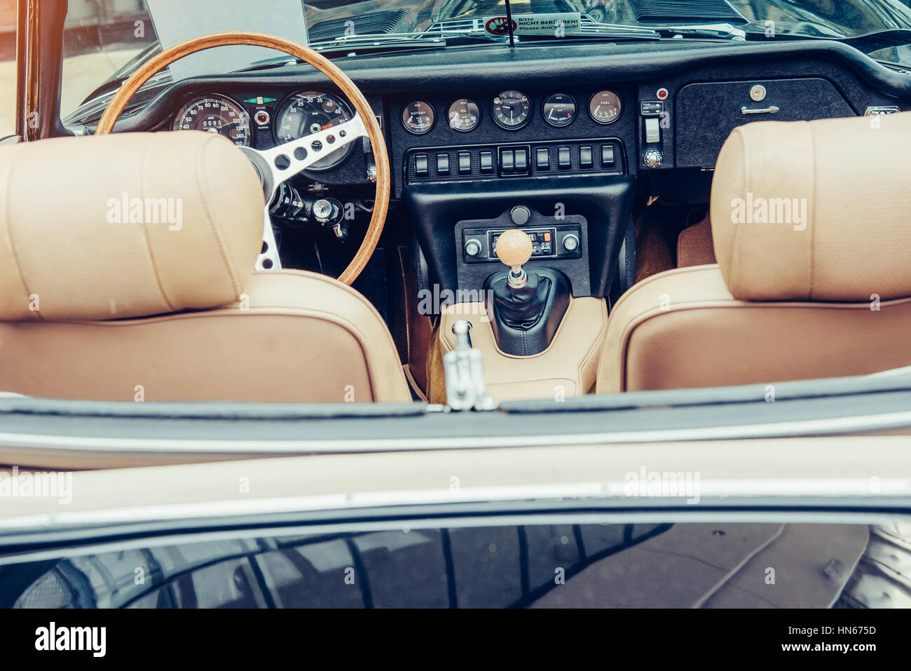 Retro interior of old automobile Stock Photo - Alamy
