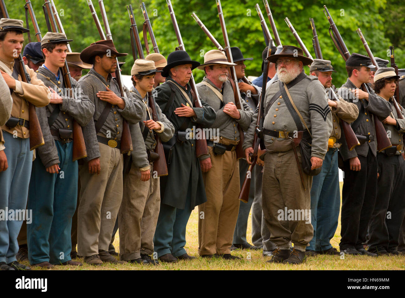 Confederate soldiers civil war hi-res stock photography and images - Alamy