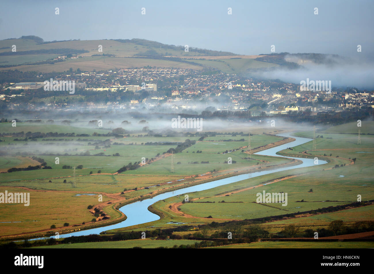 River meander uk hi-res stock photography and images - Alamy
