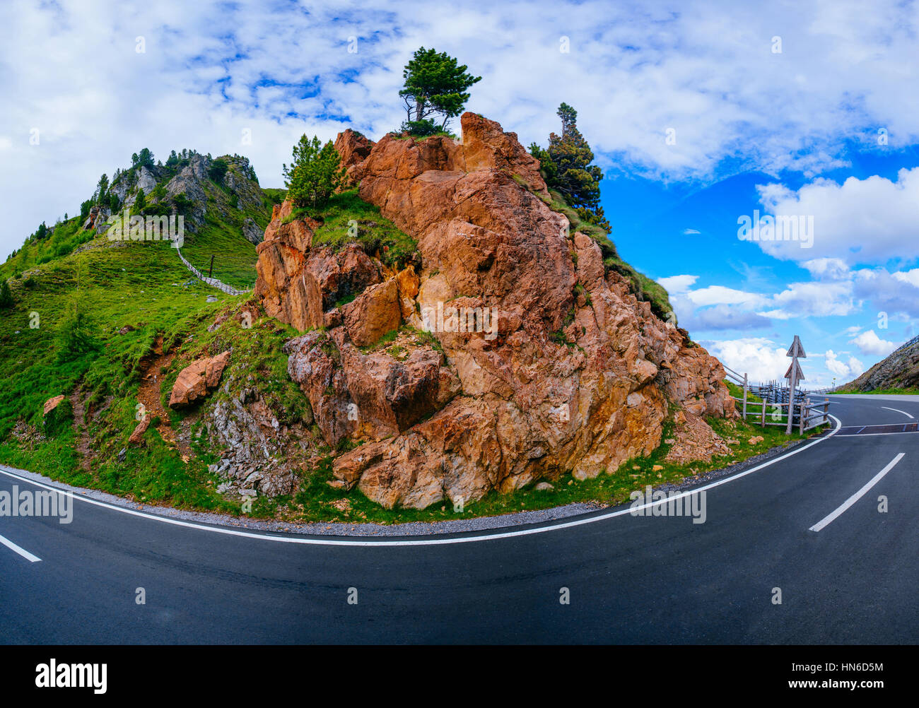 road between rocks Stock Photo - Alamy