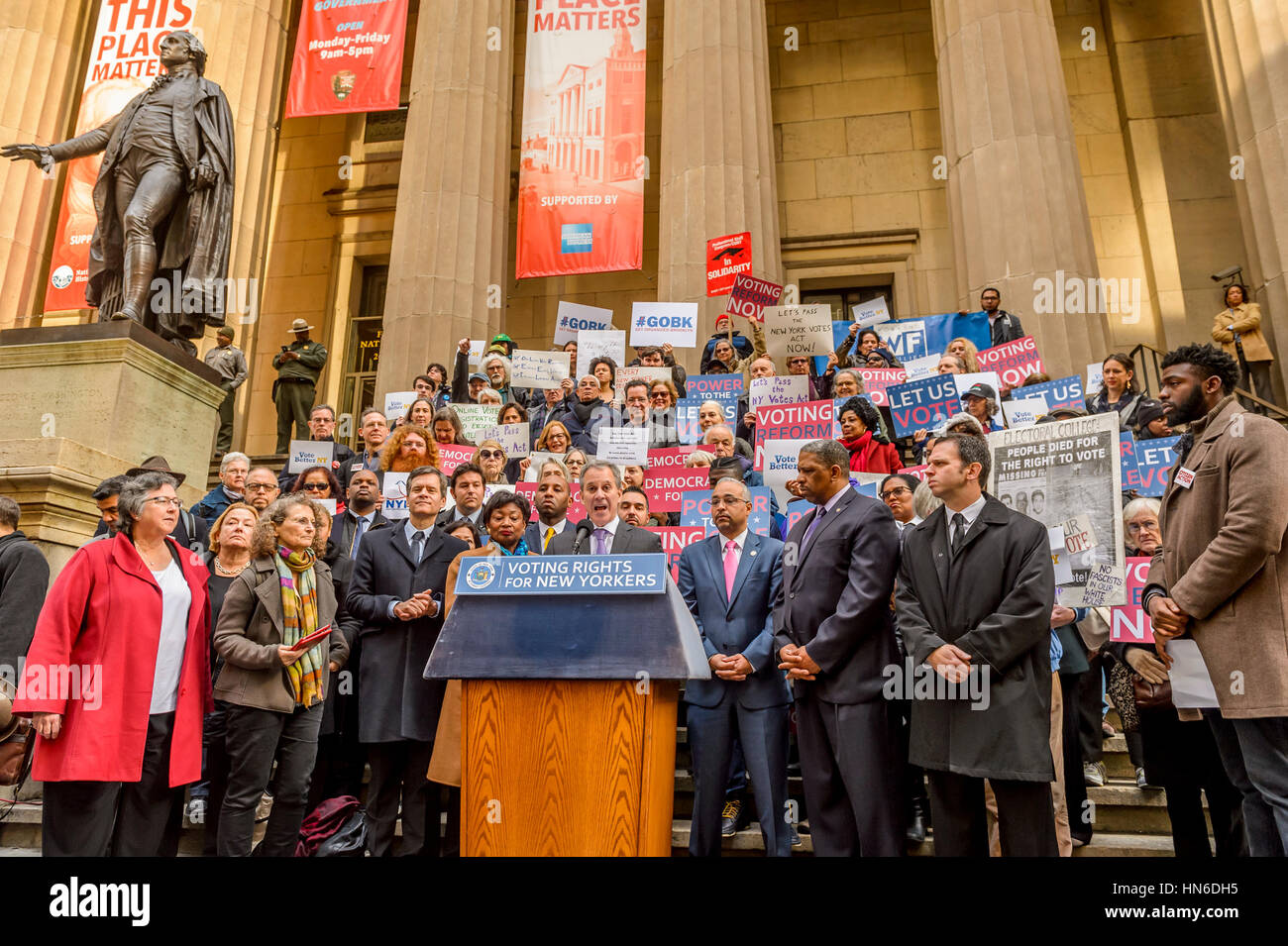 Eligible groups hi-res stock photography and images - Alamy