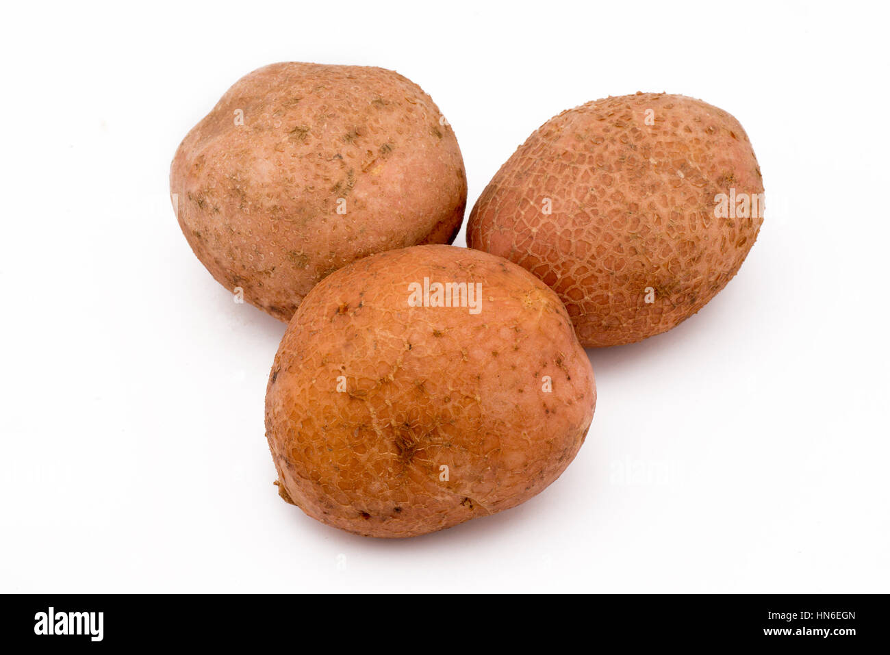Quality of potatoes bellarosa. isolated on white backgr Stock Photo - Alamy