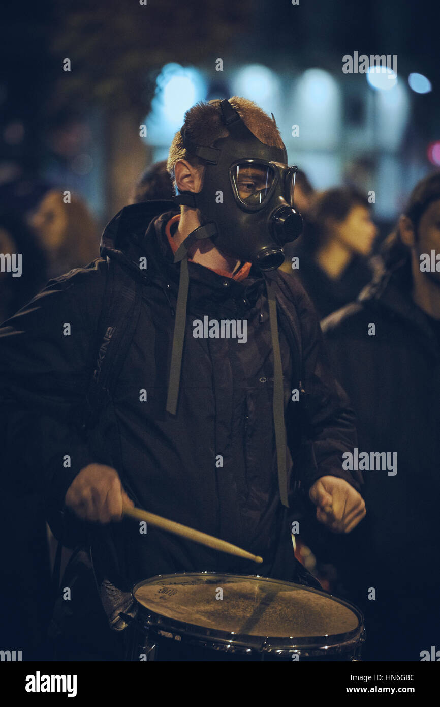 Young man in gas mask hi-res stock photography and images - Alamy