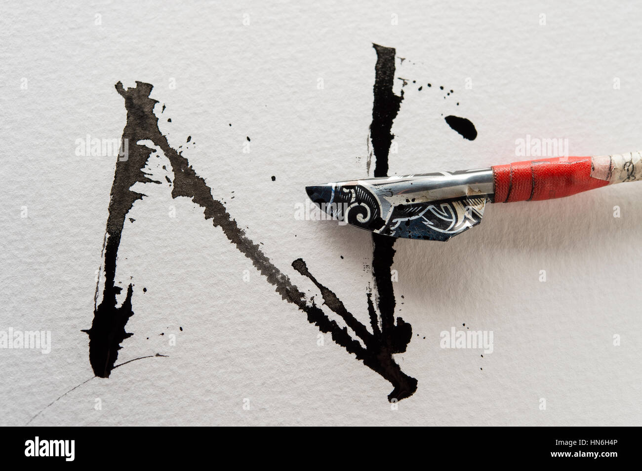 Calligraphy studio, letter N with energy pen, Satin Watercolor ...