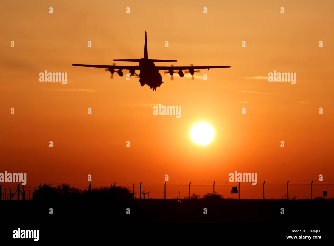 Ac 130 gunship hi-res stock photography and images - Alamy