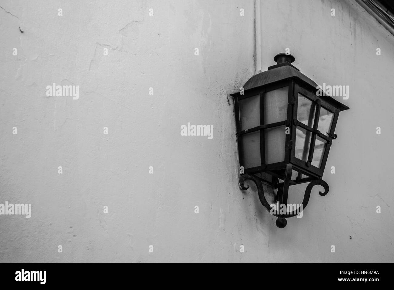 Black old lamp hi-res stock photography and images - Alamy